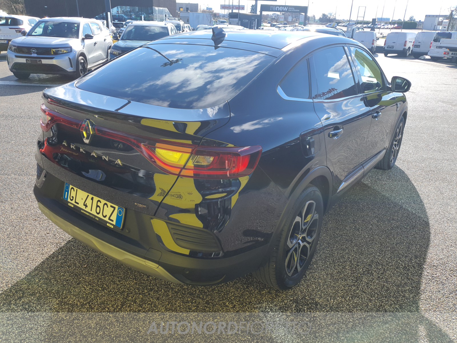 Renault Arkana 1.6 e-tech full hybrid techno 145cv